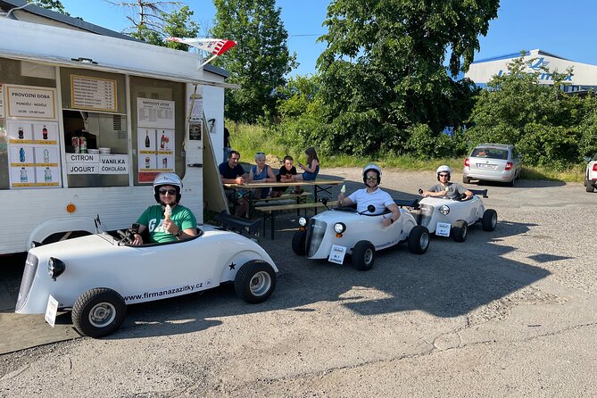 1-Hour Ride Across the Prague in Mini Hot Rod Car - Tips for Participants