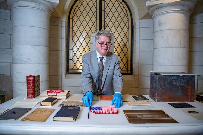 #1 National Archives Tour | Satisfaction Guaranteed! | 6ppl Max - Exploring the Constitution and Magna Carta