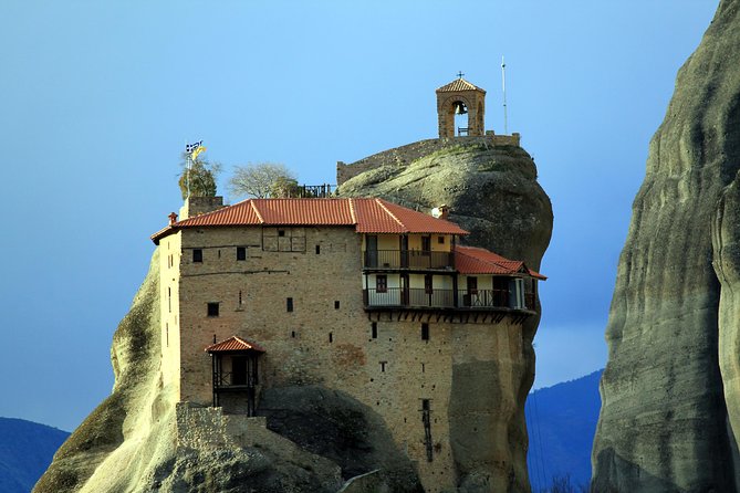 2-Day Private Tour to Delphi & Meteora With Great Lunch Included - Flexibility and Customization Options