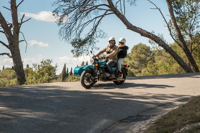 2H: Wine-Tour in Provence - Duration and Itinerary