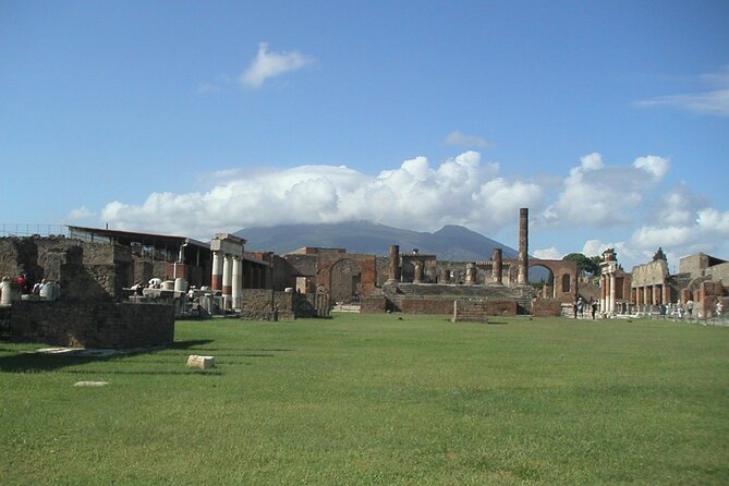 Amalfi Coast: Pompeii Small Group With Skip the Line Tickets - Customer Experiences and Feedback