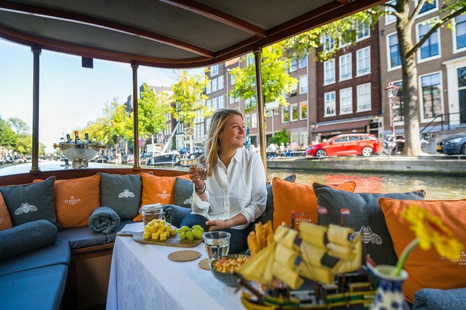 Amsterdam Historic Tour On Classic Saloon Boat - What to Expect on the Tour