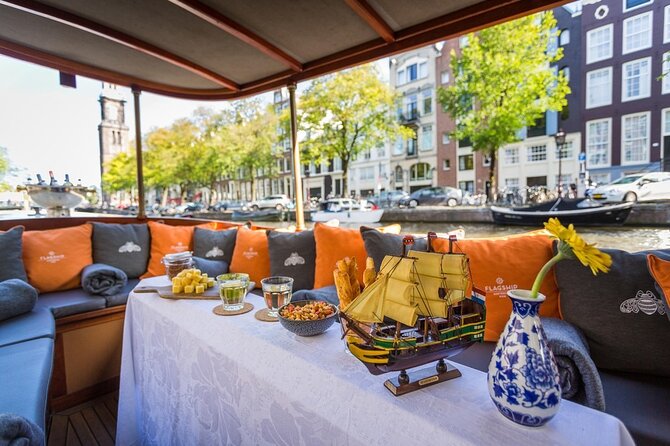 Amsterdam Small-Group Bike Tour With Canal Cruise, Drinks, Cheese - FAQ