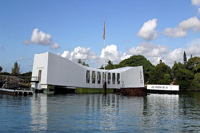 Arizona Memorial Pearl Harbor & Honolulu City Tour From Waikiki - Feedback From Travelers