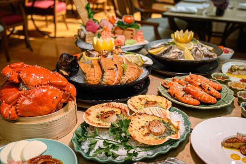 Bangkok: The Dining Room at Grand Hyatt Erawan F&B Packages - The Sum Up