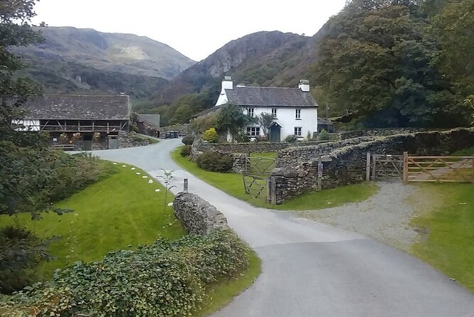Beatrix Potter: Morning Half Day With an Expert Guide - Includes Entrance Fees - What to Expect on the Beatrix Potter Tour