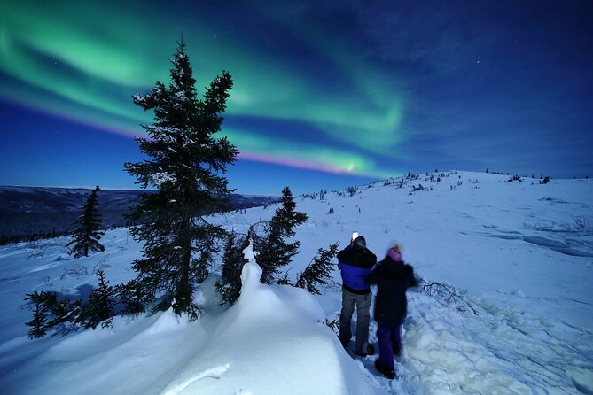 Best Northern Lights Aurora Adventure FREE Portraits & Hot Pizza - Professional Photographer Expertise