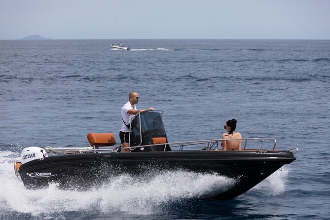 Boat Rental in Santorini License Free - Meeting Point and Start Time