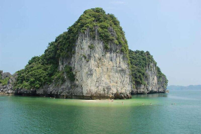 Cat Ba: Lan Ha Bay and Viet Hai Village Day Trip - Water Activities and Relaxation
