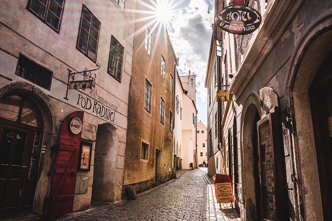 Cesky Krumlov Tour 4 Hours - Pricing and Booking