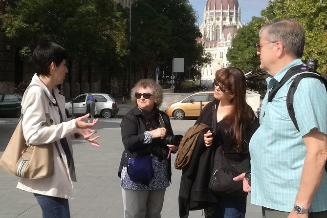 Communist Budapest Walking Tour - Exploring Dozsa György Street
