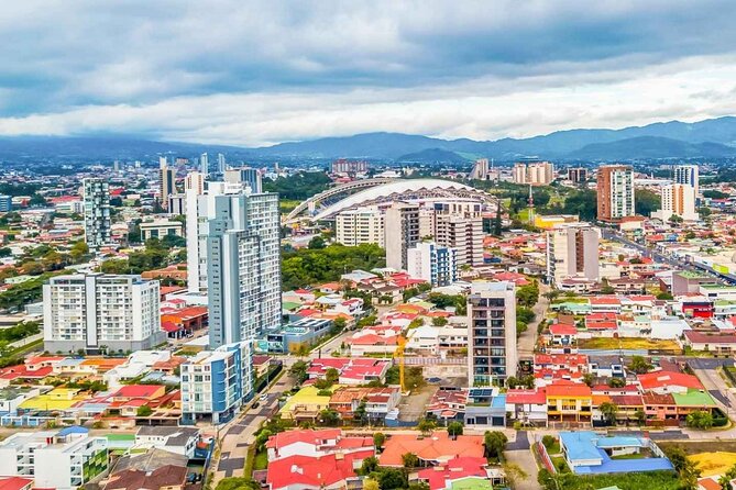Costa Rica Pura Vida 8 Days and 7 Nights (Minimum 2 People) - Exploring the Río Fortuna Waterfall and Hanging Bridges Sky Park