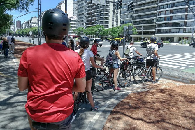 Cultural Experience by Bike Around Palermo and Recoleta Max 6 Ppl - Appreciating Floralis Generica