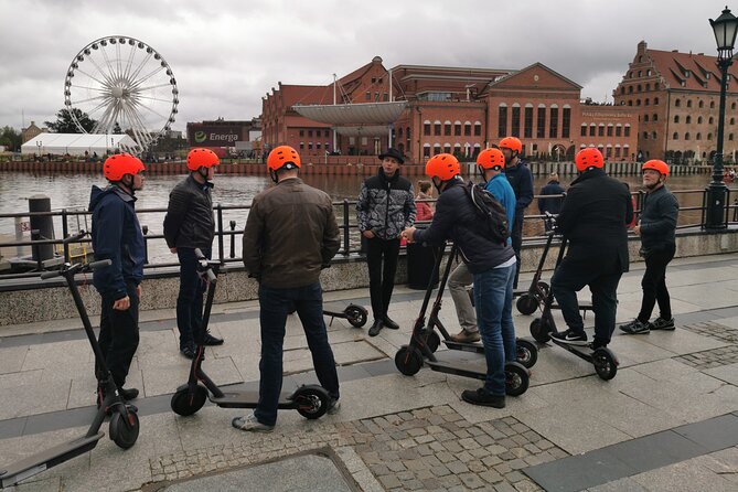 Electric Scooter Tour: Full Tour (Old Town + Jewish Quarter) - Photo Opportunities and Insider Tips