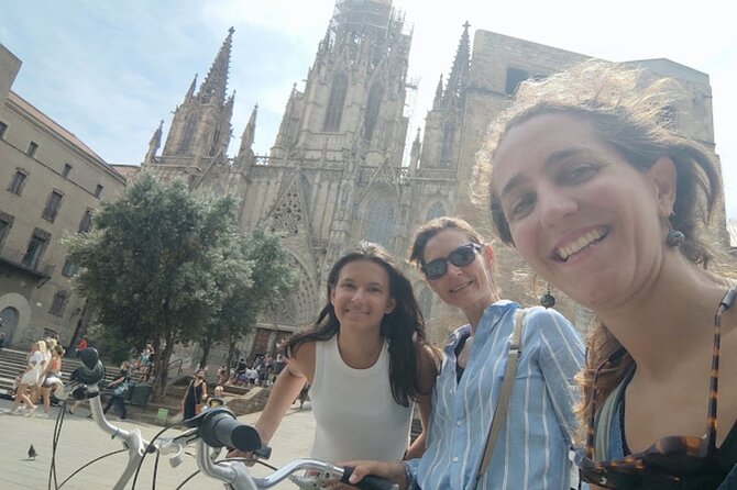Familly Friendly Traditions & Food Tour: Tailored Tapas & Games! - Booking and Cancellation Policies