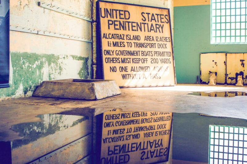 From San Francisco: Alcatraz Night Tour, Muir Woods and Wine - FAQ