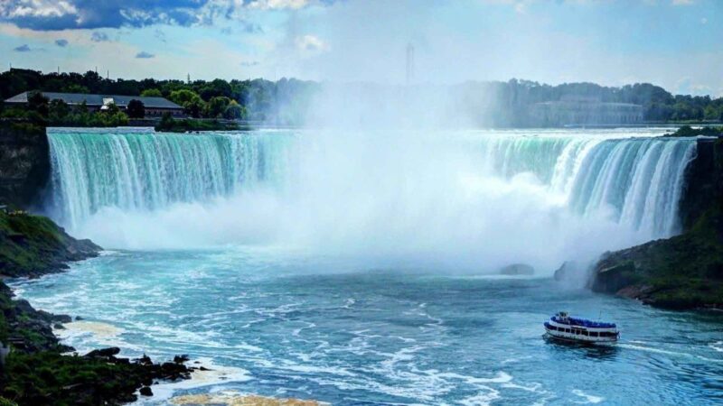 From Toronto: Niagara Falls Day Tour with Boat Cruise - FAQs