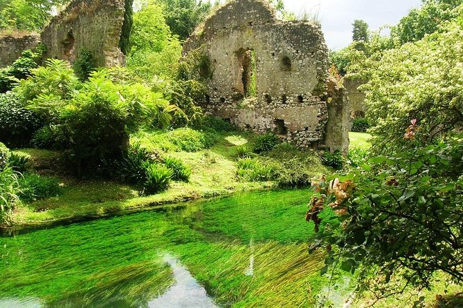 Garden of Ninfa and Sermoneta Day Trip From Rome With Lunch - Previous Experiences and Reviews