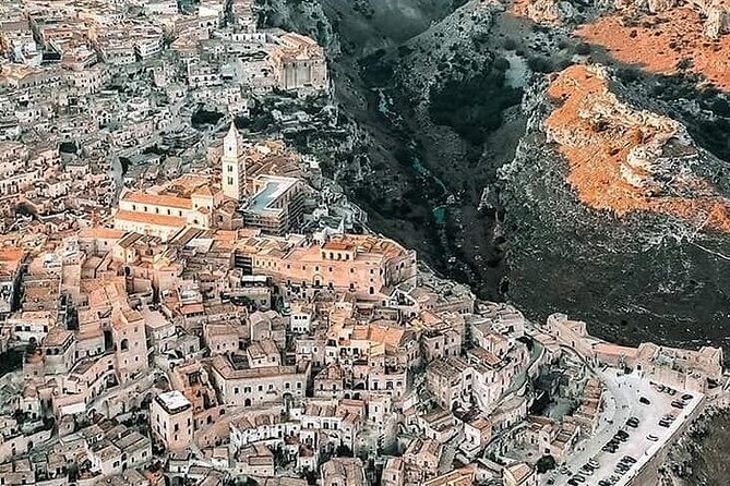 Guided Walking Tour of Sasso Barisano and Sasso Caveoso - Analyzing the Value