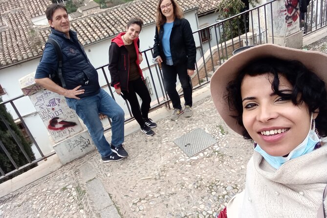 Guided Walking Tour With Panoramic Views and Terraces of Granada - Additional Information