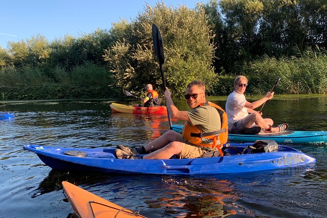 Half Day Guided Canoe Trip in Totnes - Accessibility and Recommended Fitness Level
