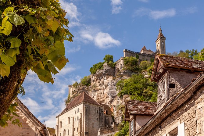 Half Day Tour of Rocamadour From Sarlat - Enjoying the Scenic Views From the Château