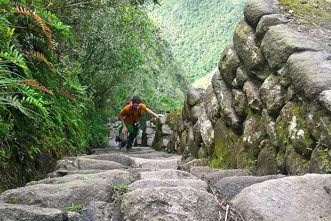 Huayna Picchu and Machu Picchu From Cusco Full Day - Exploring the Iconic Incan Ruins