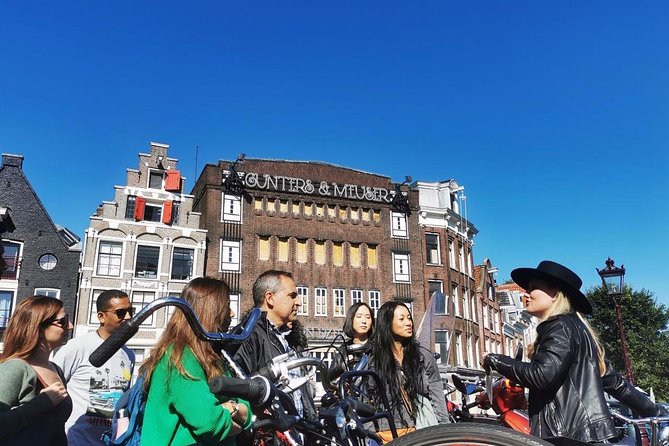 Humans of Amsterdam Tour Review - Group Size and Duration