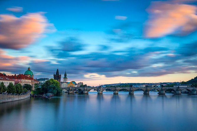 Johnnys Prague Photography Tour - Customer Feedback and Recommendations