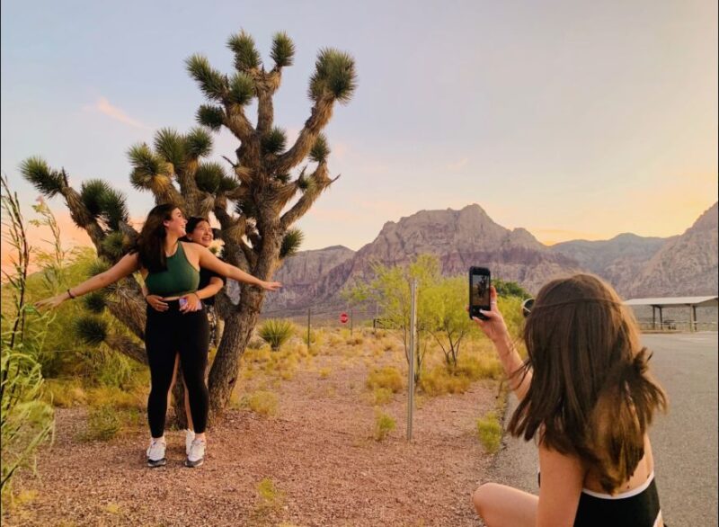 Las Vegas: Sunset Hike and Photography Tour Near Red Rock - Who Should Consider This Tour?