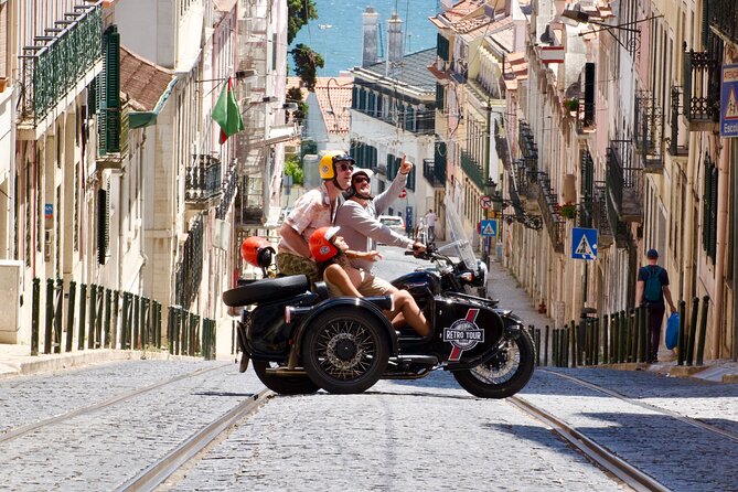 Lisbon: Historic Motorcycle Sidecar Tour - Enjoying Local Refreshments and Treats
