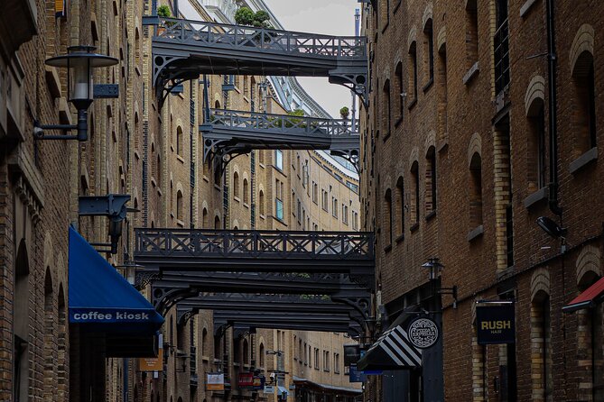 London Through the Lens: Iconic Photo Spots, Hidden Gems & Food. - Exploring Borough Market: A Culinary Delight