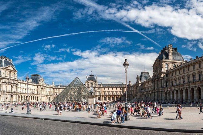 Louvre Museum Small Group Spanish Guided Tour - Included Services and Amenities