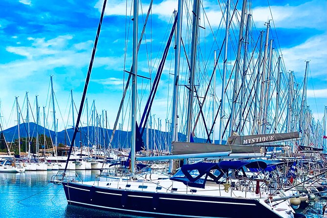 Luxury Day Cruises to Ithaca: Review - Ratings and Recommendations