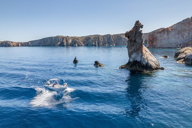 MARVEL SEAWEED 9.6m/32ft Private Boat Tour - Stunning Natural Gems