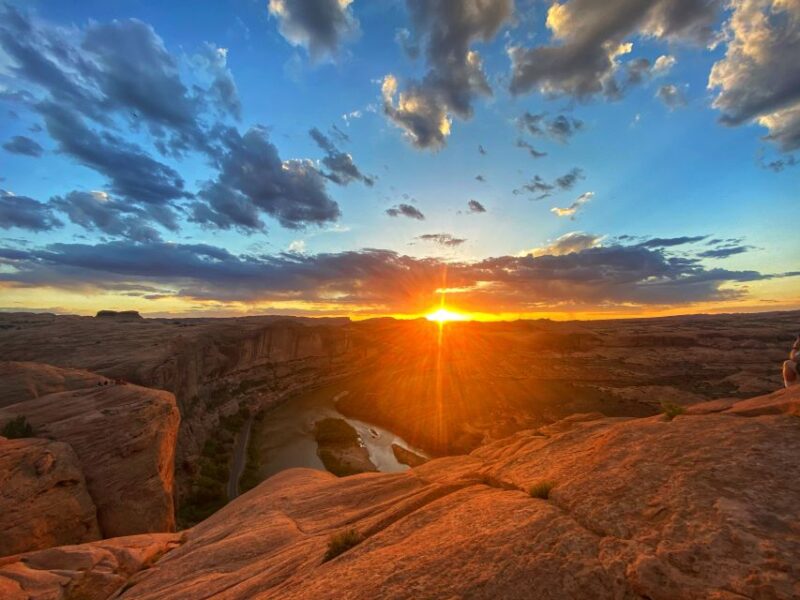 Moab: Off-Road Hell's Revenge Trail Private Jeep Tour - Scenery and Key Stops