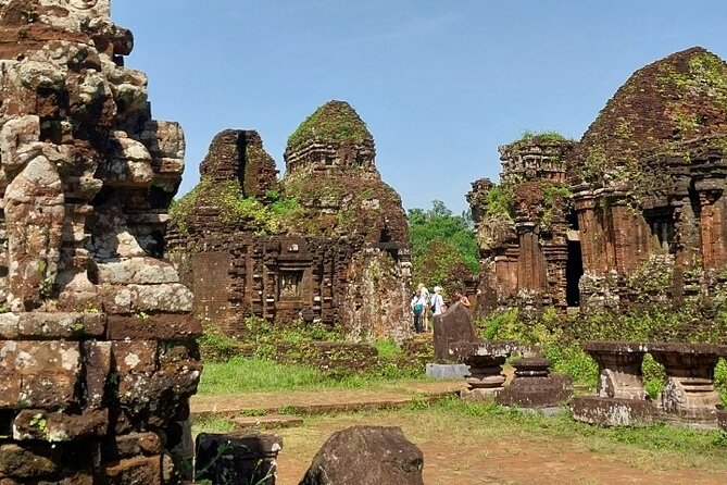 My Son Sanctuary & Boat Trip Small Group Hoi An7h30/Da Nang6h30 - Frequently Asked Questions