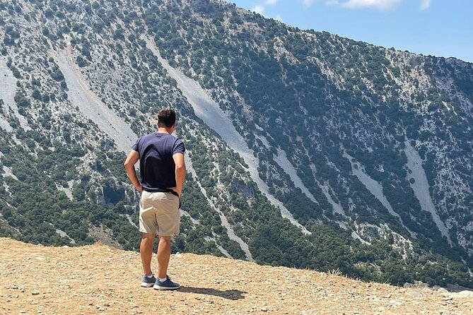 Mythical Escape: Zeus Cave & Knossos Palace With Lassithi Plateau From Heraklion - Dining and Culinary Experiences
