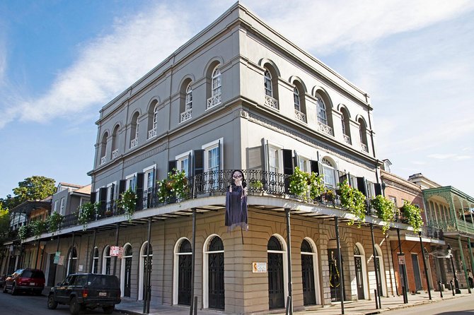 New Orleans City and Cemetery Sightseeing Tour - Who Should Consider This Tour?