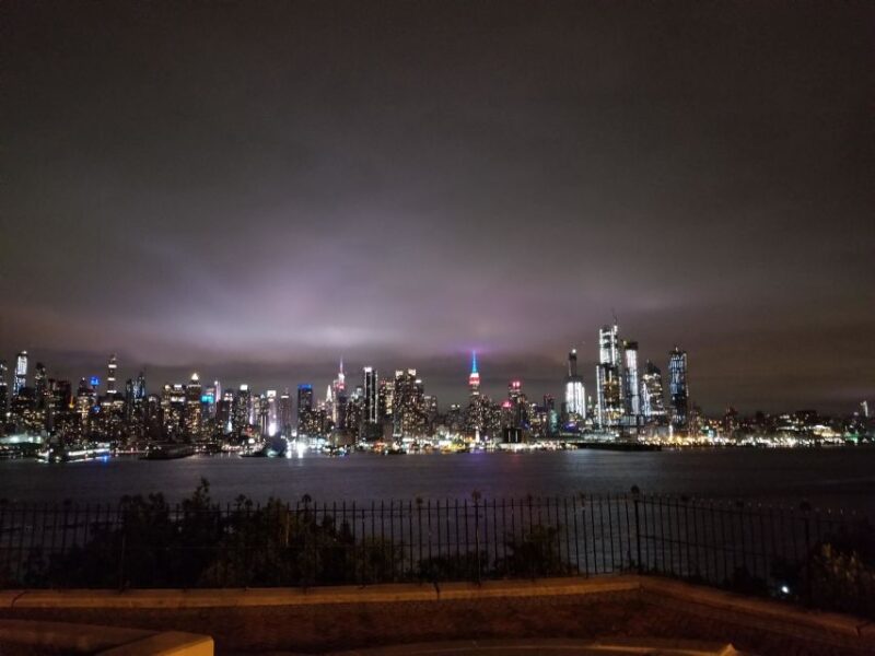 NYC: City Skyline Sightseeing Bus Tour at Night - Group Size and Comfort