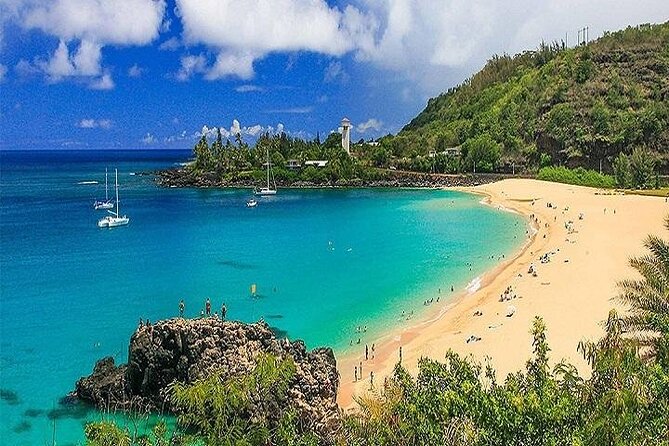 Oahu Grand Circle Island Experience Departing From Kauai - Exploring Diamond Head