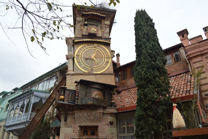 Old Town Tbilisi: Walking Tour & Wine Tasting With a Local Guide - Cultural Etiquette
