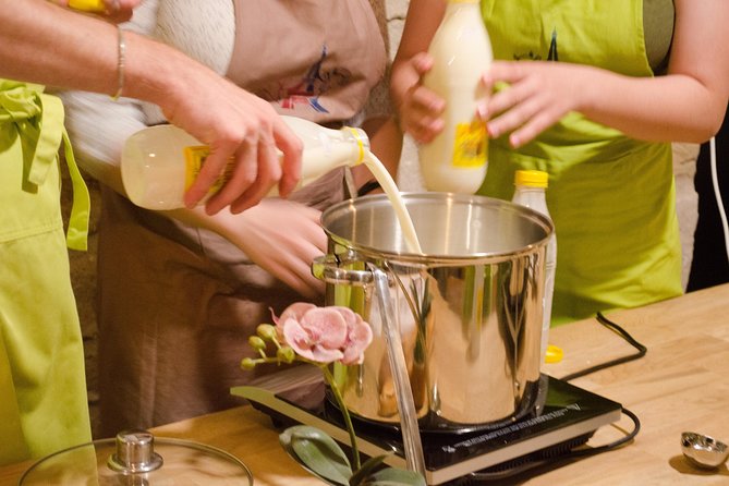 Paris Cheesemaking Workshop Including Wine and Cheese Tasting With an Expert - Engaging and Knowledgeable Instructors