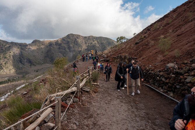 Pompeii and Vesuvius Small Group Tour From Sorrento With Pizza - Additional Information