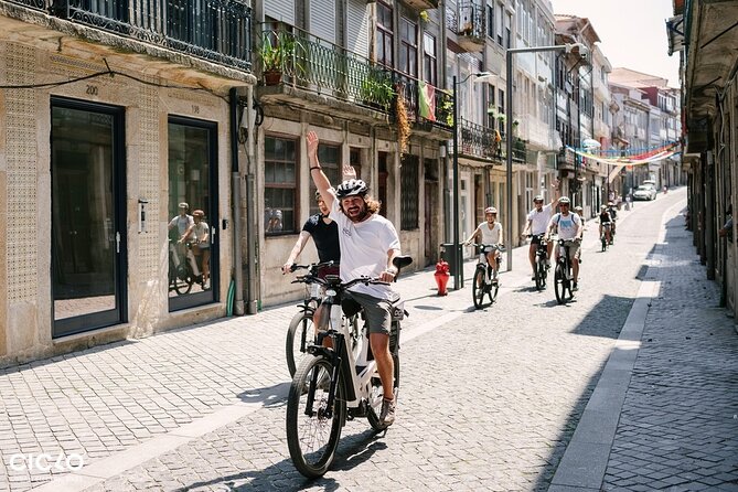 Porto Highlights in 3 Hours E-Bike Tour - Historical, Sightseeing - Personalized Attention From Knowledgeable Guides