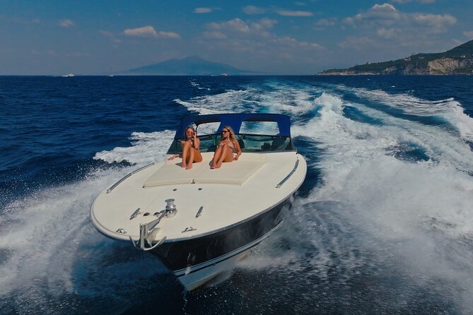 Private Boat Tour With Free Bar and Snack in Capri Italy - Meeting and Pickup Points: Starting Your Adventure