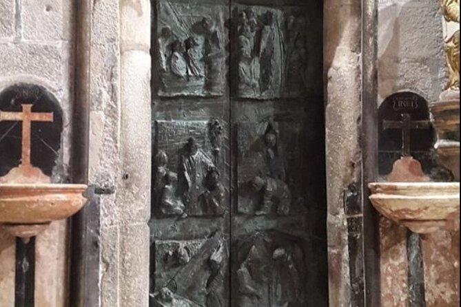 PRIVATE Cathedral and Museum Tour SPANISH or ENGLISH - Guided Insights Into the Culture and History