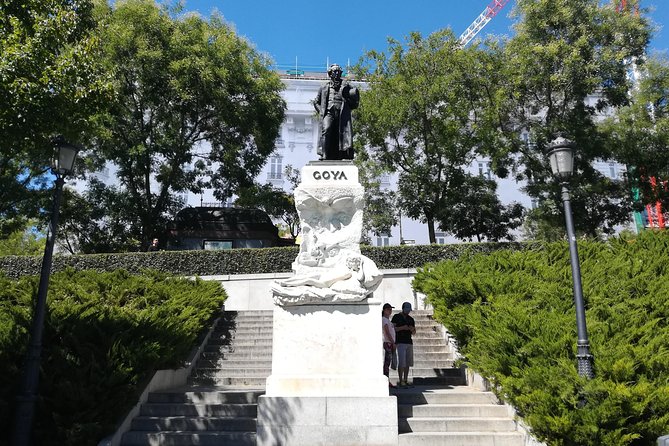 Private Tour to the Prado and Reina Sofía Museum - Expert Guides and Their Expertise