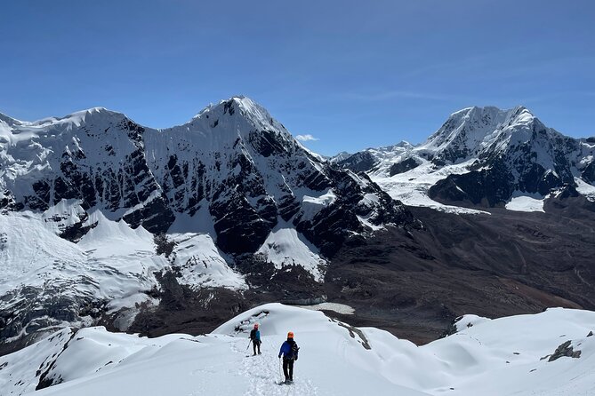 Qampa Climbing 2 Days in Ausangate - Discovering the Hidden Gems of Ausangate