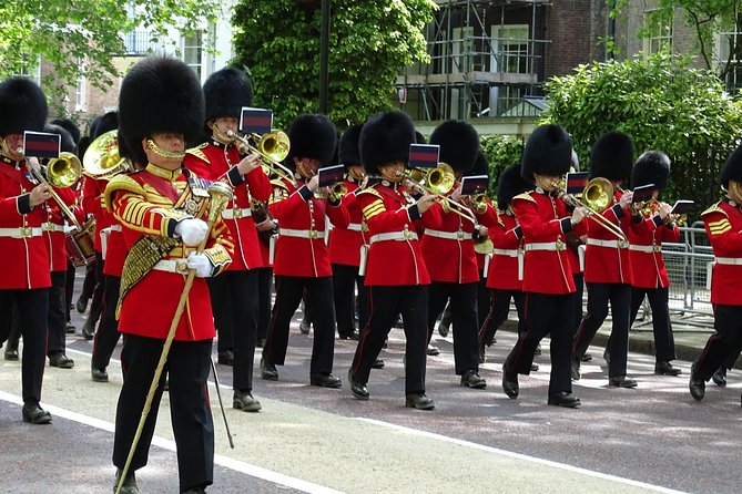 Royal Tour of St James, Parks, Palaces and Royal Intrigue - Exploring St. James Palace